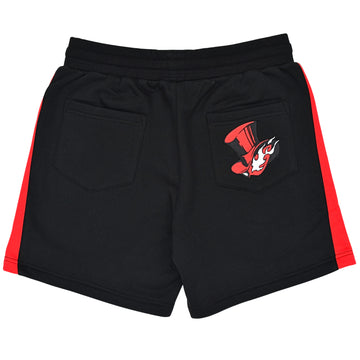 Shorts – Steady Hands